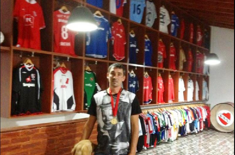 El ex líder de la barra brava de Independiente y su "museo" personal ...