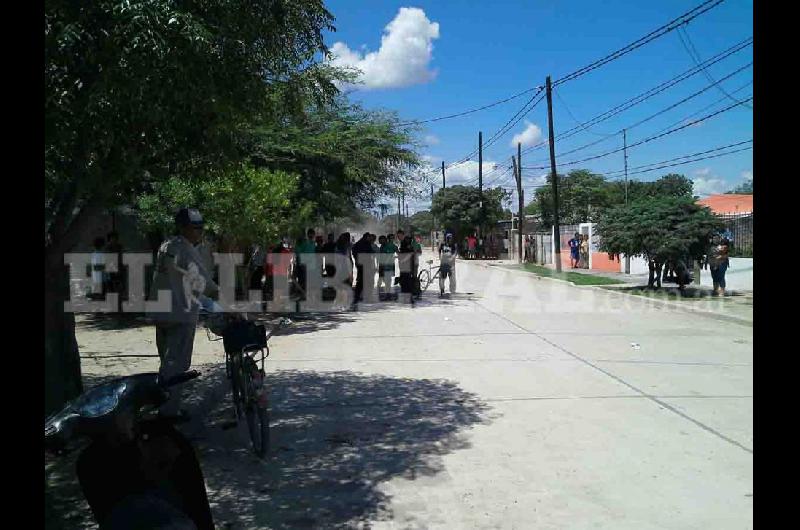 B° Siglo XIX: encontró a la madre ahorcada en su cuarto - Una mujer fue ...