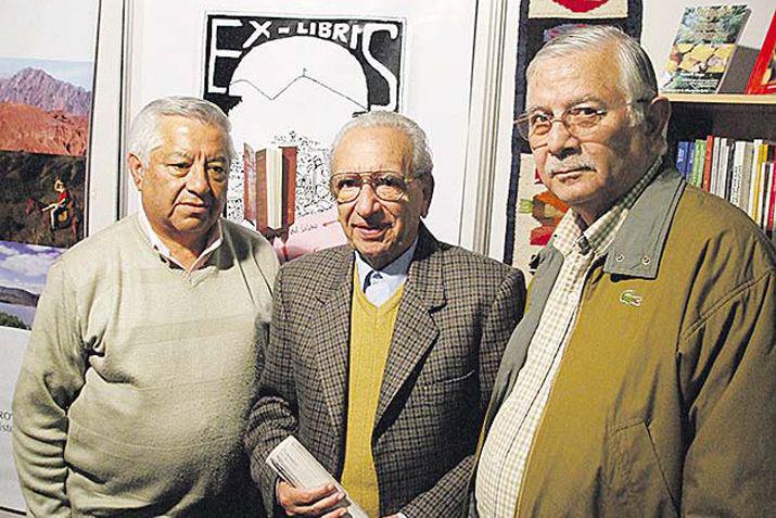 Carlos Figueroa: la sutileza del poeta - “Sus poemas pueden tocar la ...