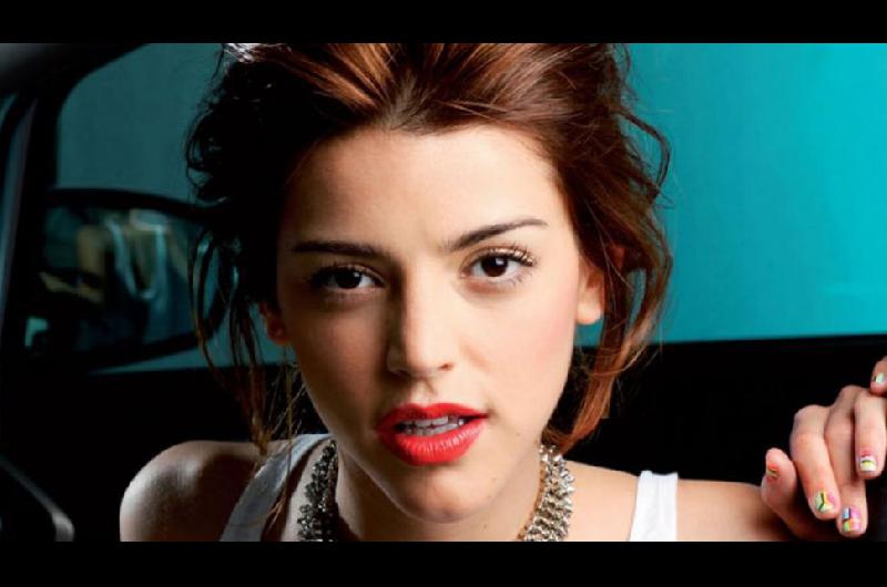 Mirá el nuevo look de Calu Rivero - La modelo sorprendió a sus ...