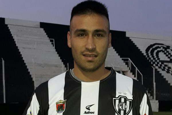 Héctor Cuevas se sumó ayer al Ferro - El experimentado delantero Héctor ...