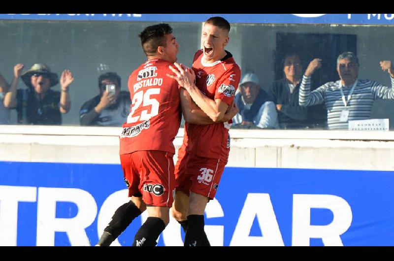 Femia pidió mucha dinámica y agresividad - El volante de Central ...