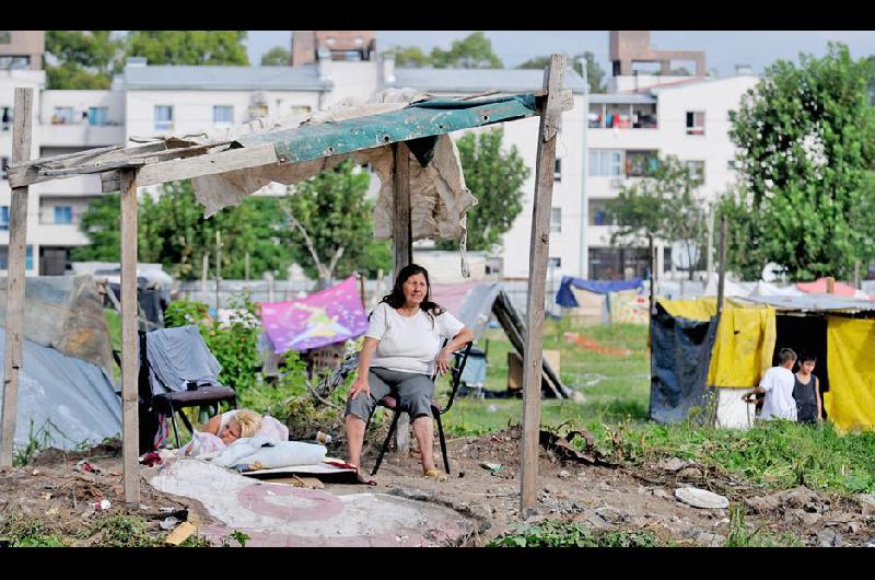 Fernández quiere generar un empleo por cada hogar pobre - Diseña un ...