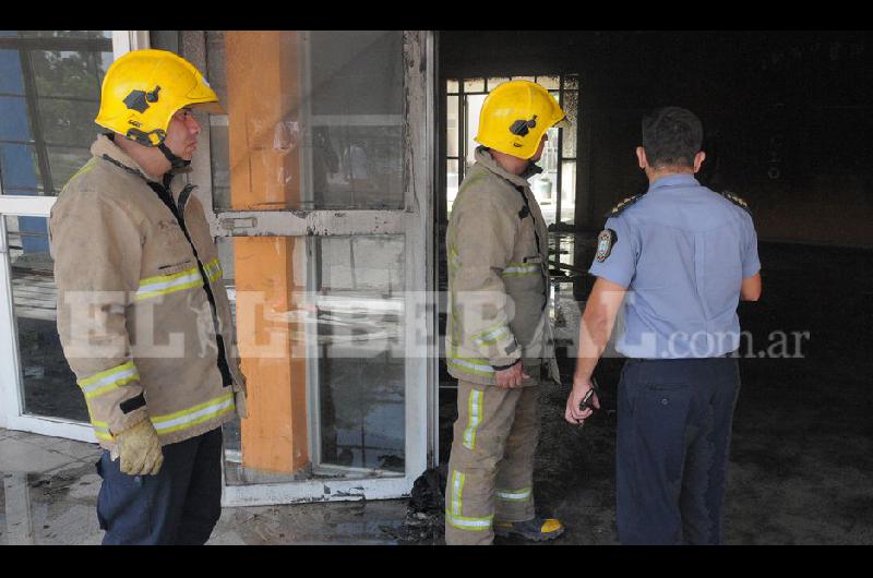 IMÁGENES | Así quedó Asaim luego del incendio - Numerosos daños ...
