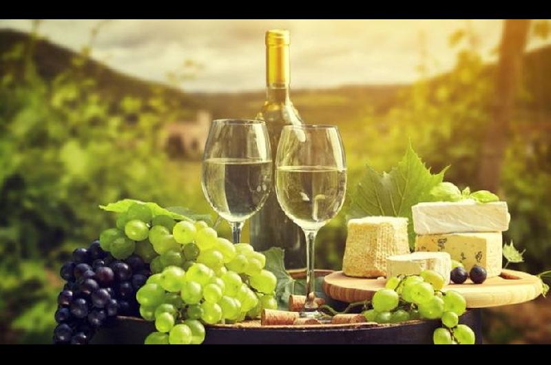 Por qué el torrontés, y no el malbec, es el verdadero vino argentino ...