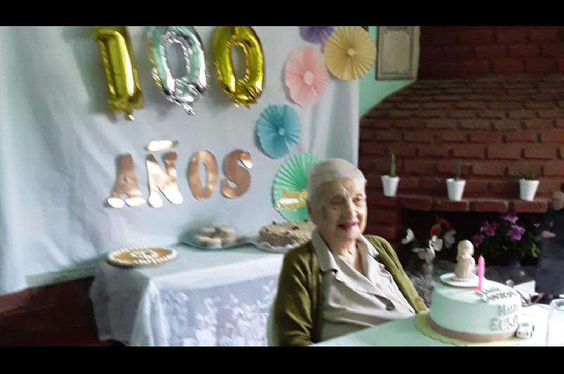 Celebraron los 100 años de la hermana Elsa García, en Suncho Corral ...