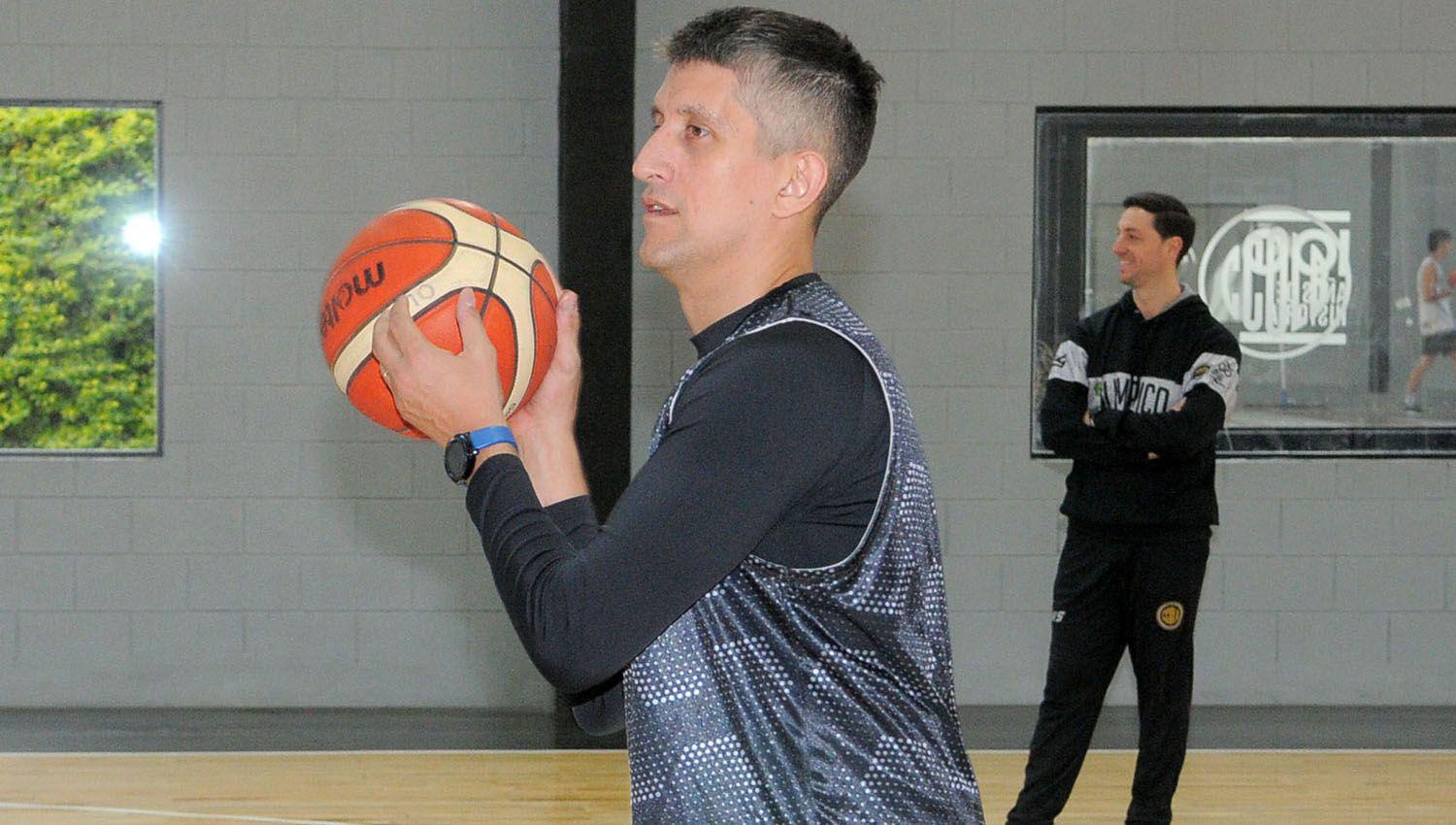 "Joni" Treise: ''''El clásico con Quimsa va ser raro" - El base ...