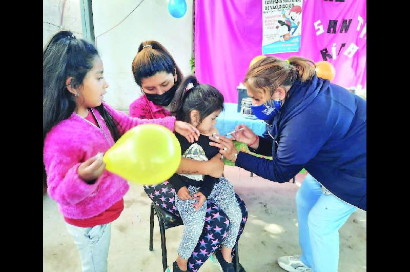 Un 34.9 por ciento de niños completó las dosis de la triple viral e IPV ...