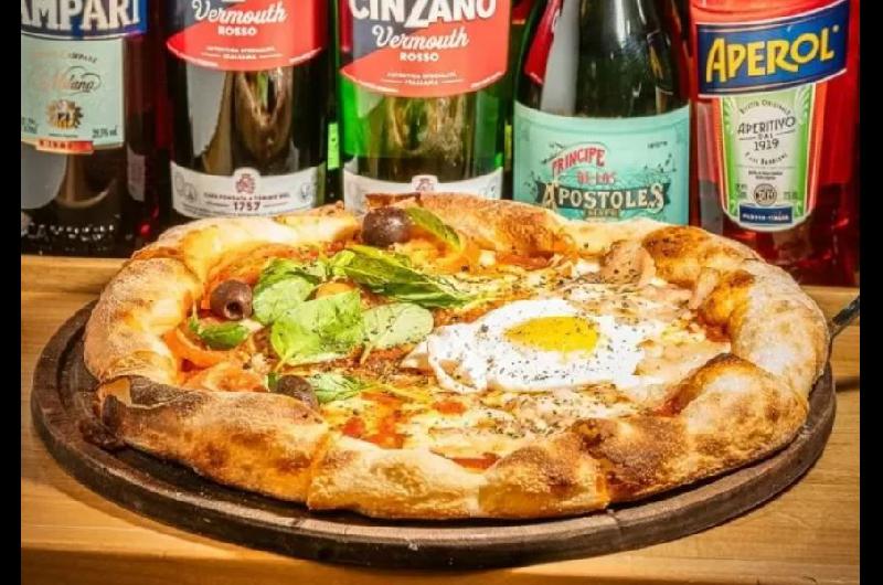 El barcito escondido de San Telmo que hace unas pizzas al estilo ...