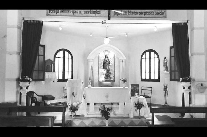 Se reza la novena en honor a la Virgen de Guadalupe - La comunidad de la capilla María de ...