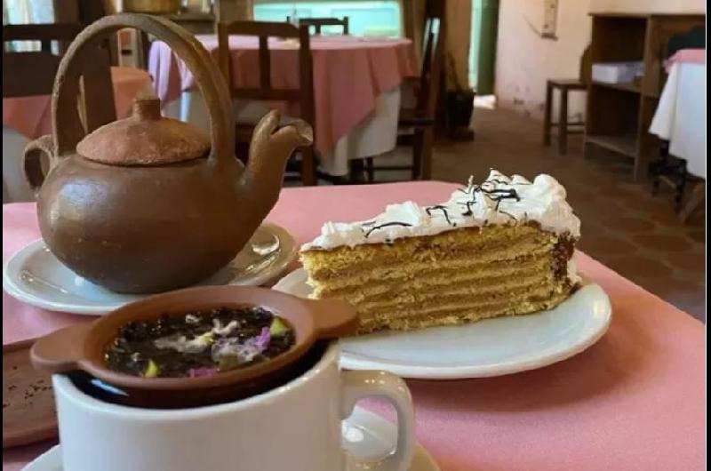 Escapadas: cómo es la casa de té más especial de la Quebrada de ...
