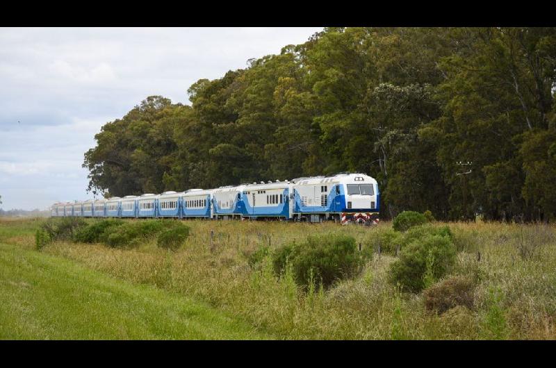 Se ponen a la venta los pasajes de trenes de larga distancia para el mes de agosto - Los pasajes ...