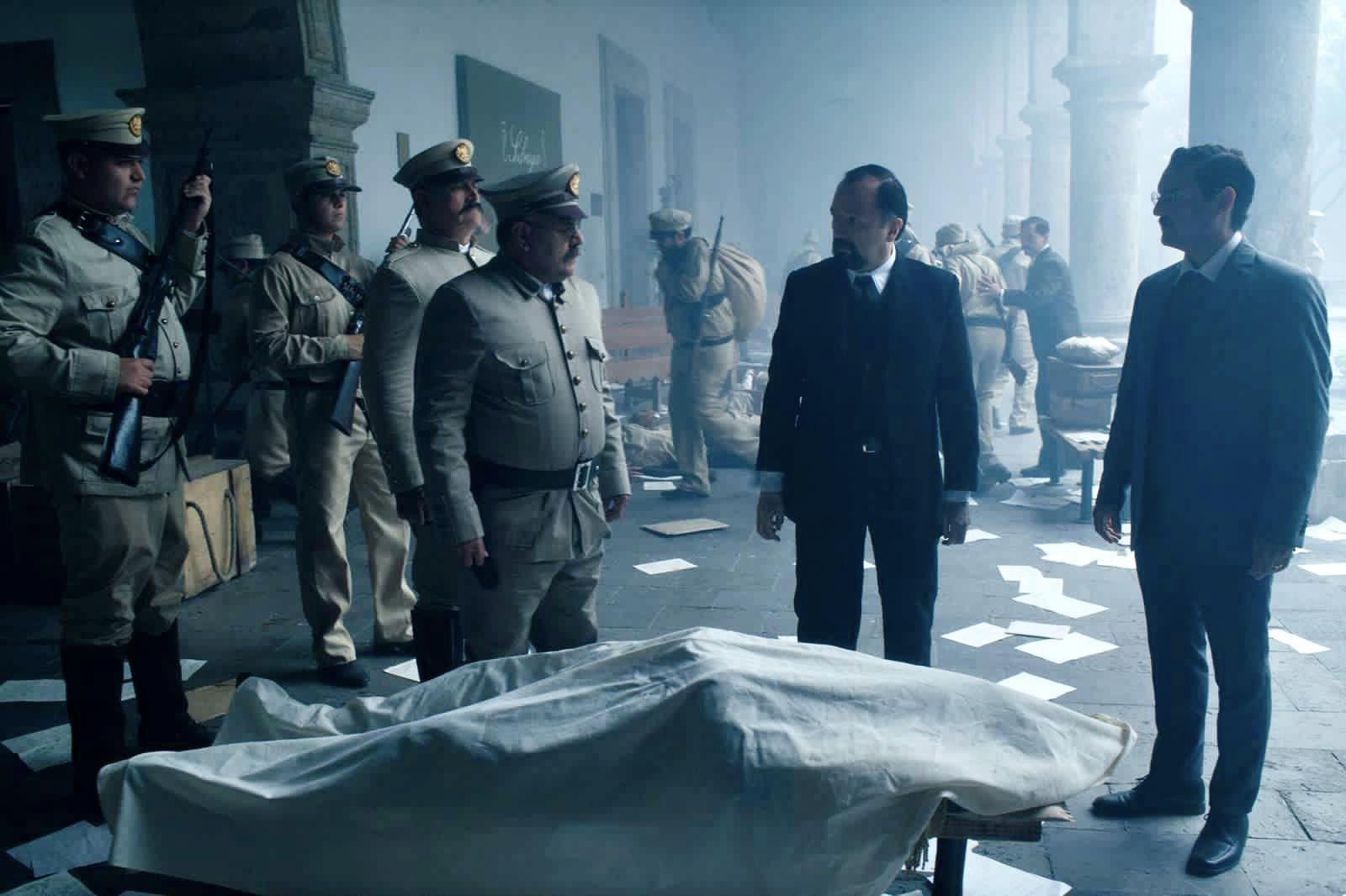Orlando Moguel luce su talento en la serie “Pancho Villa: Centauro del ...
