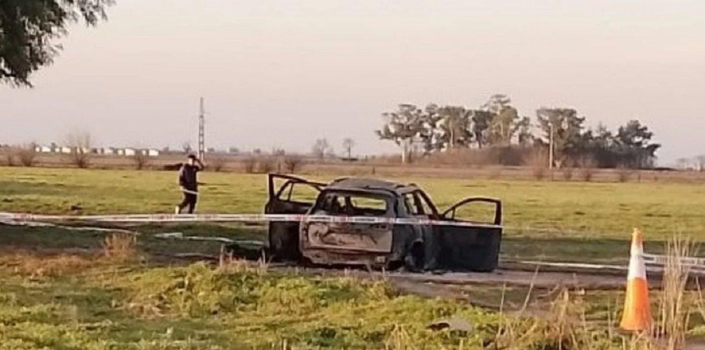 Macabro: encuentran dos cuerpos calcinados dentro de un automóvil - Dos personas fueron halladas ...