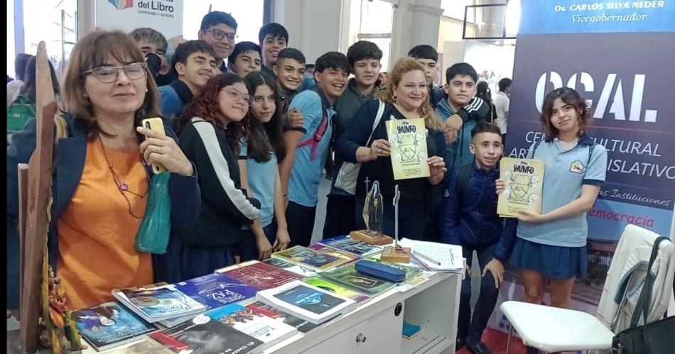 Alumnos del Colegio A. Rojas presentaron el cómic de "Shunko" - Esta ...