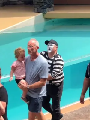 Cuando no te enteras que sos el protagonista de la película - El mimo ...