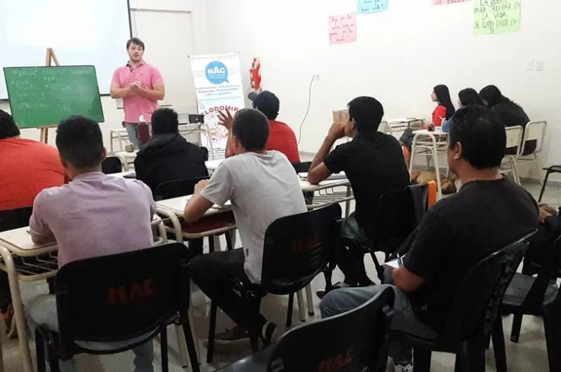 Comienzan nuevos talleres en la Escuela de Artes y Oficios - Enmarcados ...