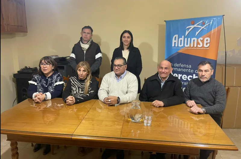 La Unse confirmó la adhesión al paro nacional y no habrá clases - Así ...