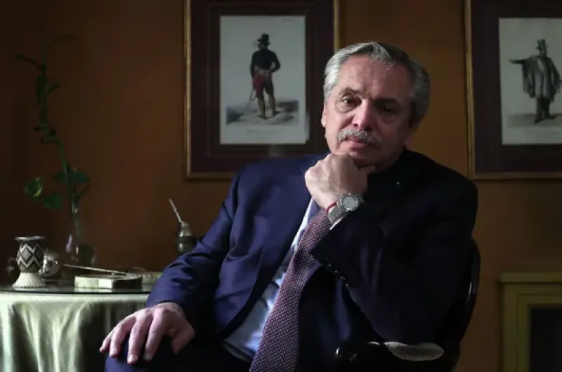 Alberto Fernández brinda una entrevista exclusiva a un medio español ...