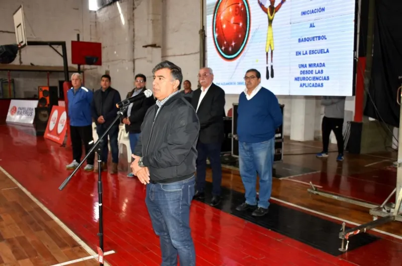 Basualdo: "La competencia es clave para mejorar en todos los aspectos ...
