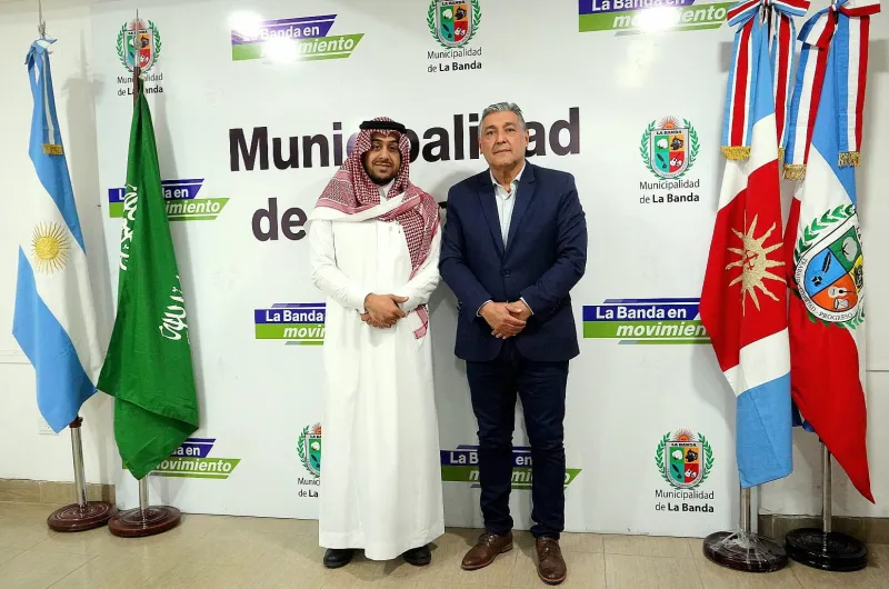 Le dieron la bienvenida a su excelencia Ayed Hassan Saeed Al Rabie - El ...