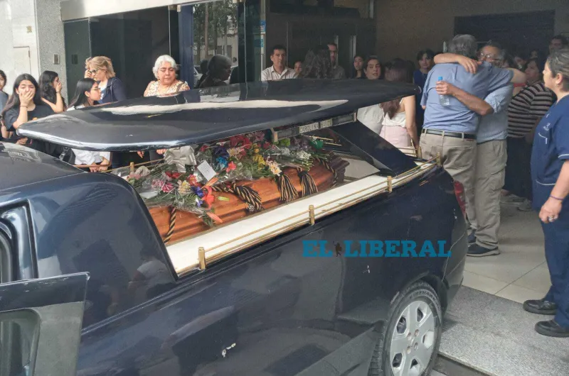 Familiares y amigos dieron el último adiós a Carolina Haick - La ...