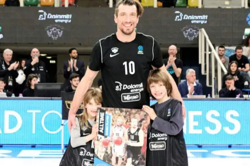 Andrés "Toto" Forray, orgullo de su familia en Santiago del Estero ...