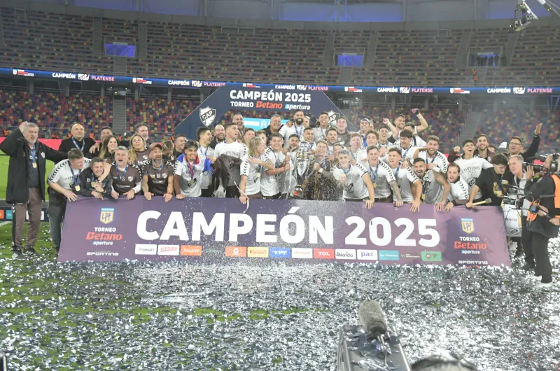 Locura Calamar: Los festejos de Platense campeón - El Marrón consiguió ...