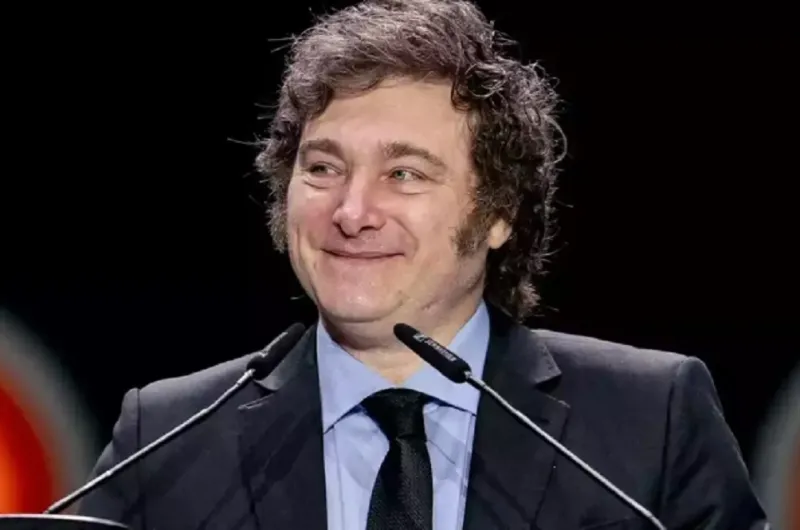 Día de la Bandera: Milei no asistirá al acto en Rosario y encabezará ...