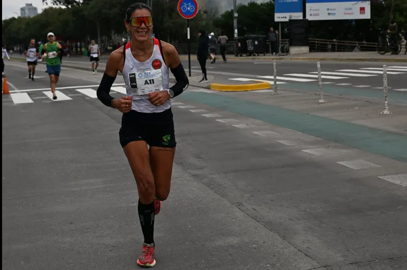 Brillante labor de Ivanna Herrera Loto en Rosario - La fondista bandeña ...