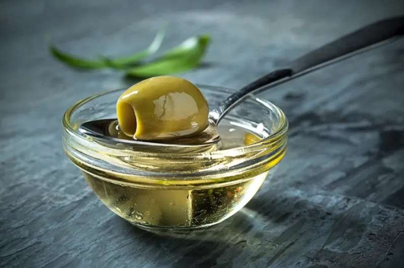 Prohíben una marca de aceite de oliva y varios productos para el ...