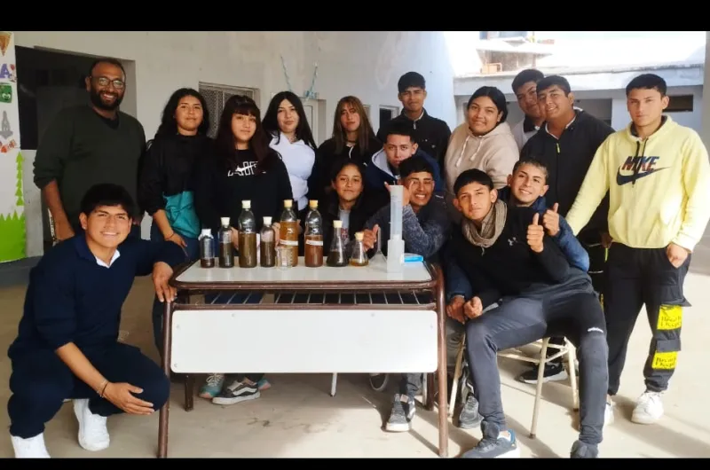 Estudiantes de El Pacará desarrollan un insecticida sobre la base de la ...