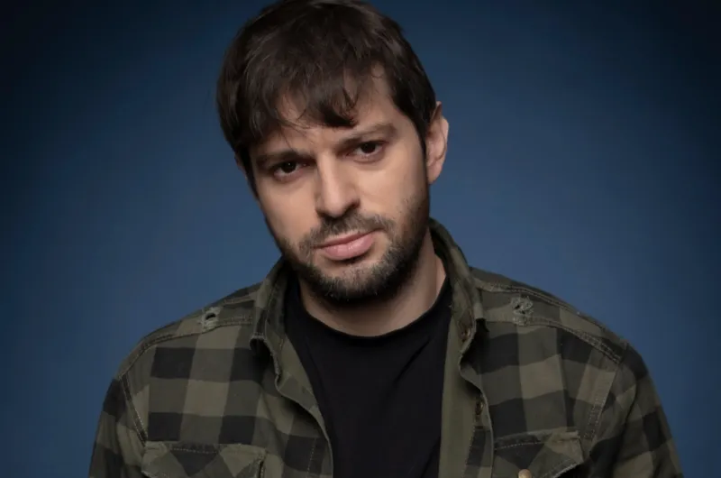 Claudio Martínez, talento mexicano, brilla en "El Dentista", una serie ...