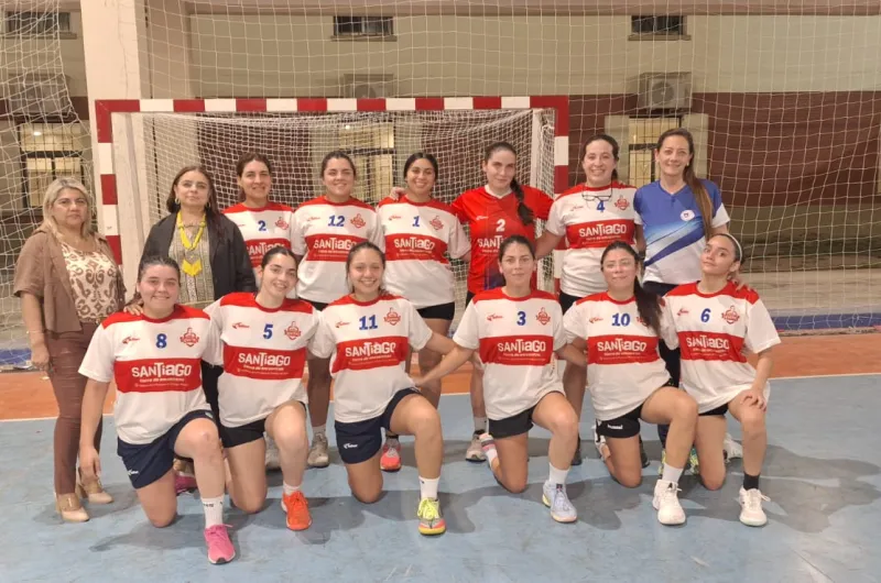 La Escuela Normal arrasó en las finales del Torneo Anual de Handball ...