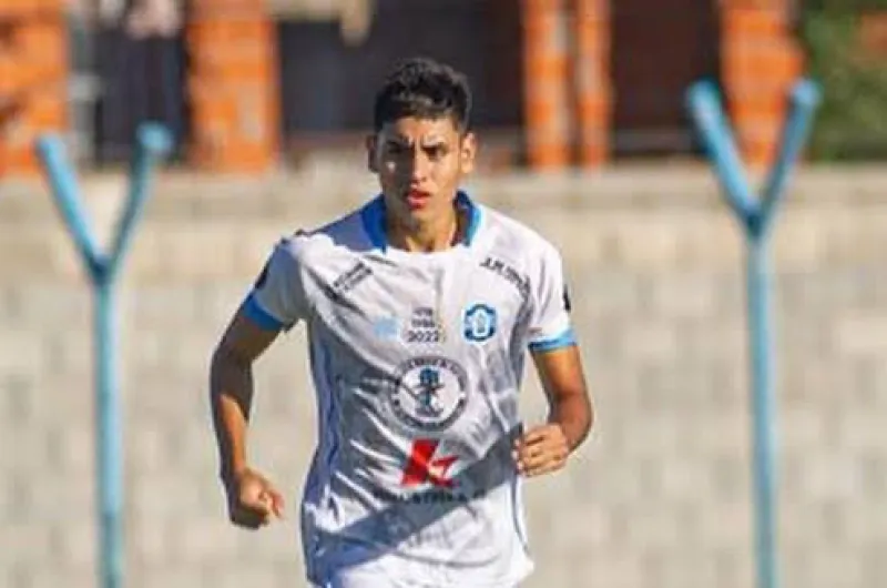 Alan López se convirtió en el quinto refuerzo de Mitre - El Club ...